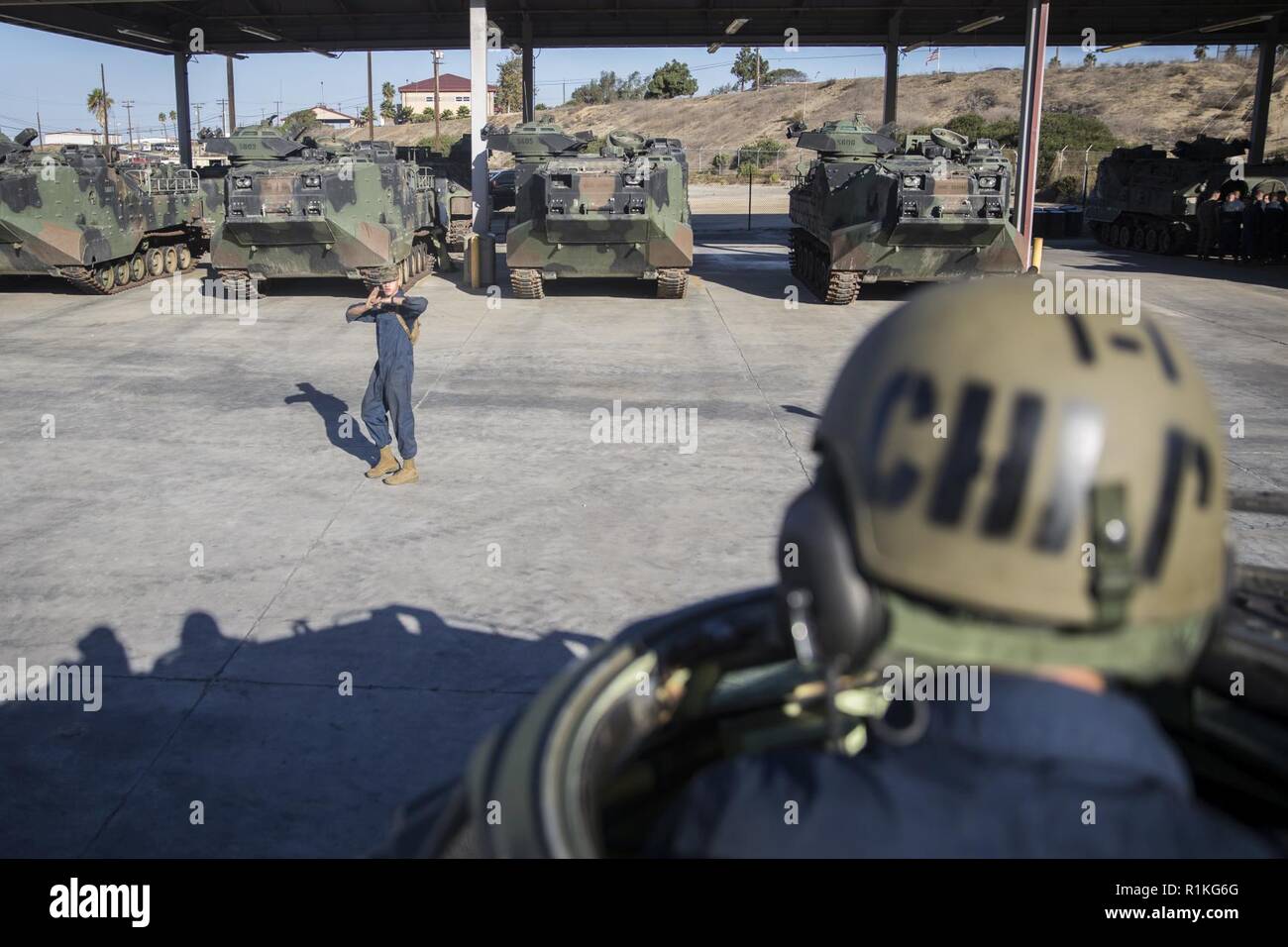 U.S. Marine Corps Pfc. Rob Roy MacGregor, amphibious assault vehicle ...