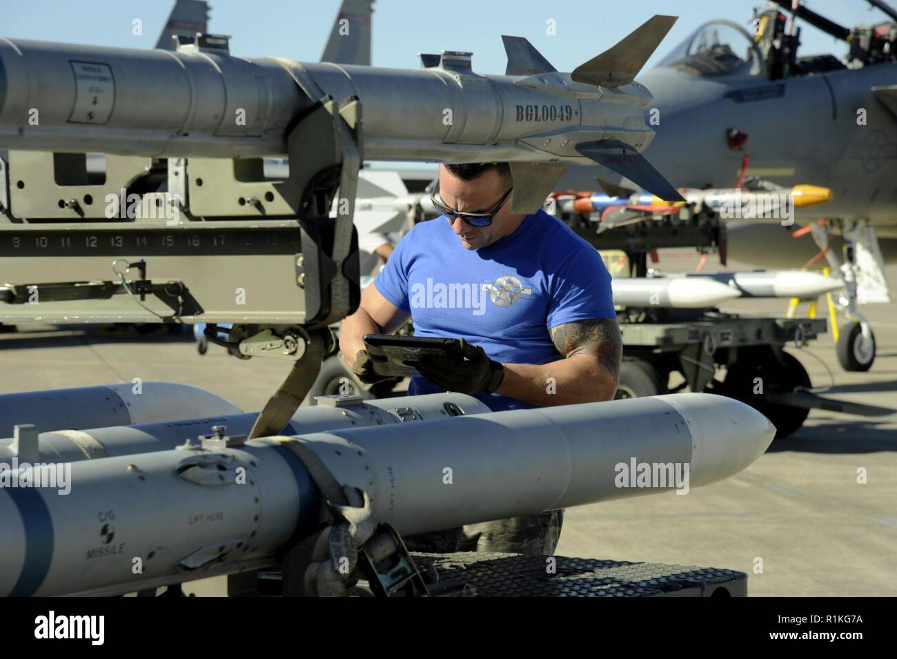 Oregon Air National Guard ‘Blue Team’ weapons loader Tech. Sgt. Sean ...