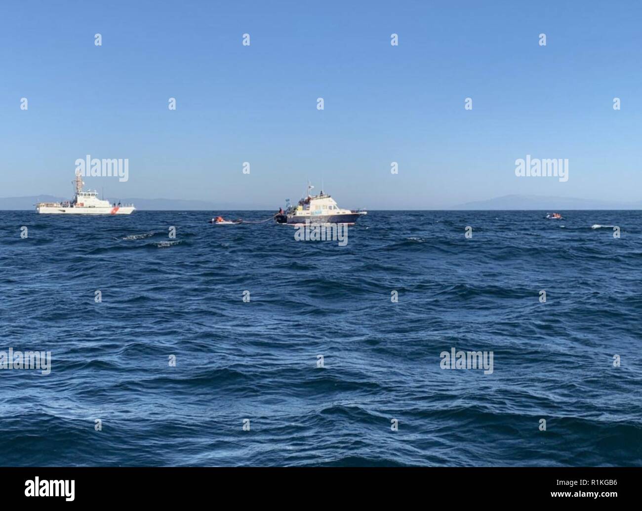 87 foot coastal patrol boat hi-res stock photography and images - Alamy