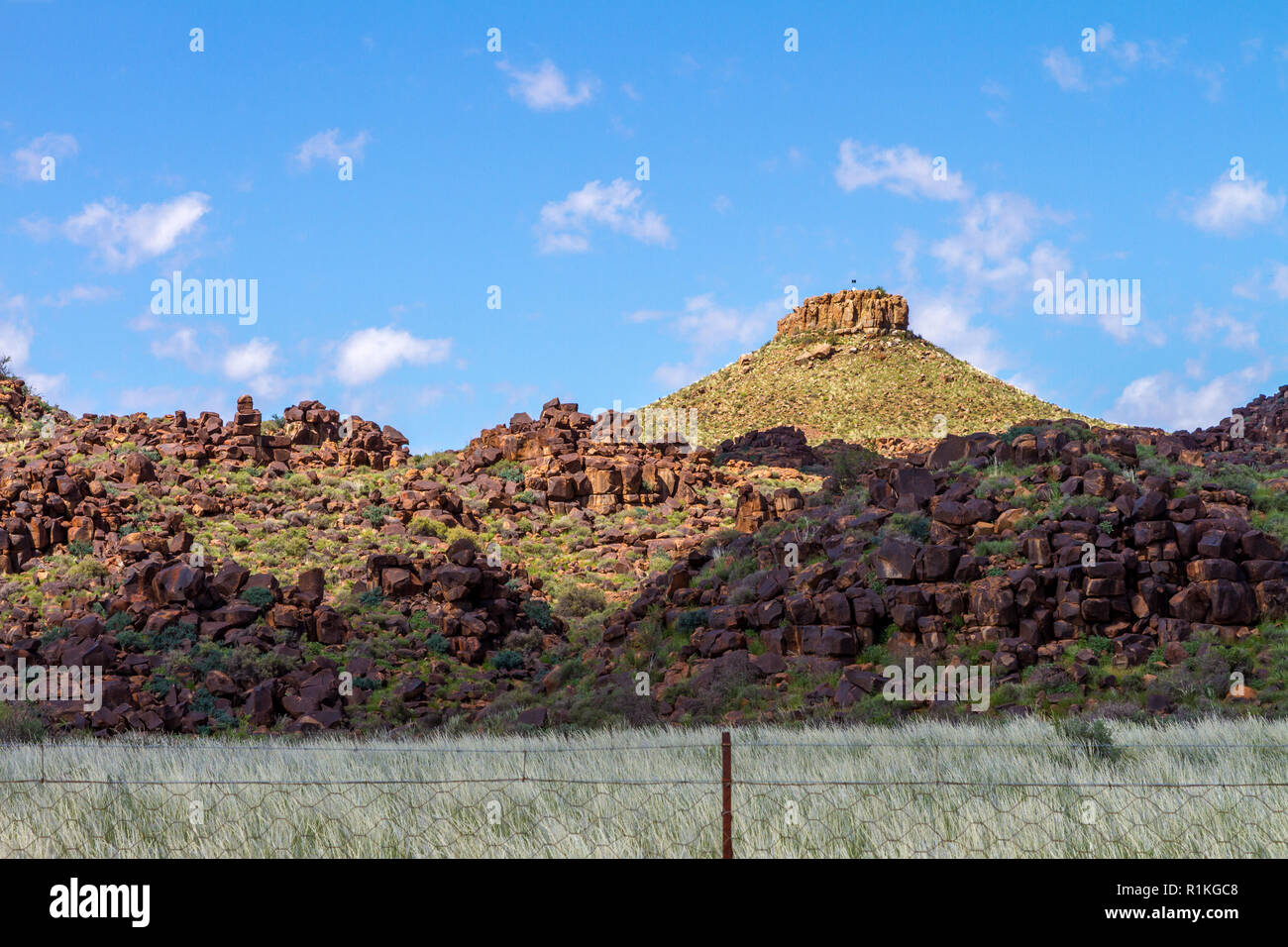The Karoo, a arid semi desert area in South Africa Stock Photo - Alamy