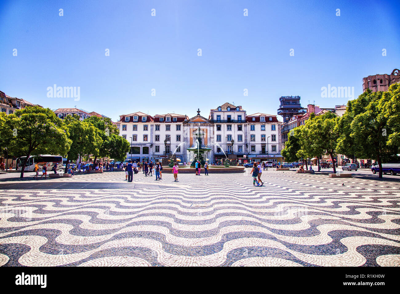 Lisbon rossio square hi-res stock photography and images - Alamy