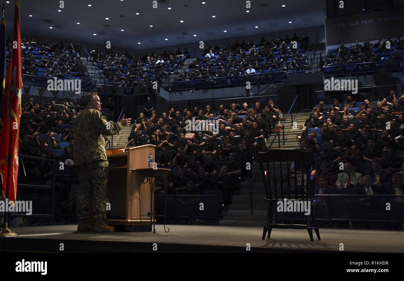 Alumni hall at the us naval academy hi-res stock photography and images ...