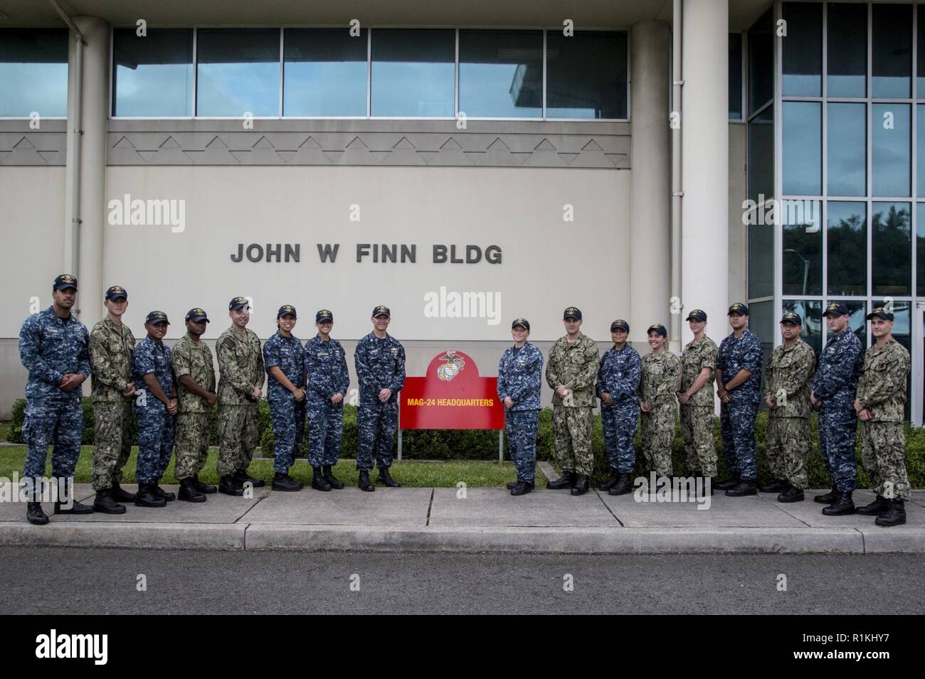 Uss john finn hi-res stock photography and images - Alamy