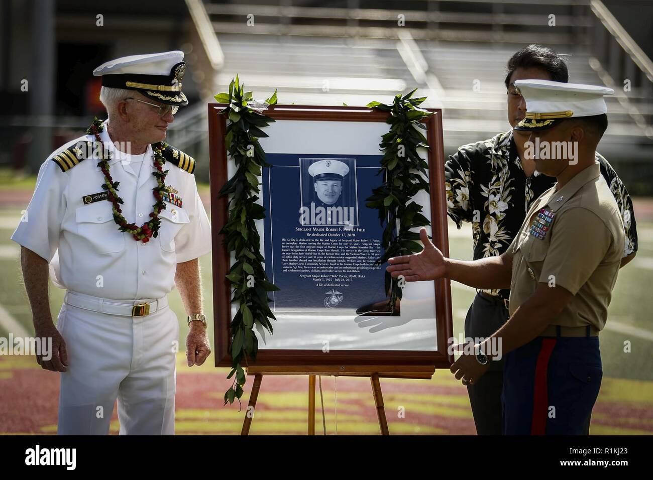 U.S. Marine Corps Col. Raul Lianez (right), Marine Corps Base Hawaii ...