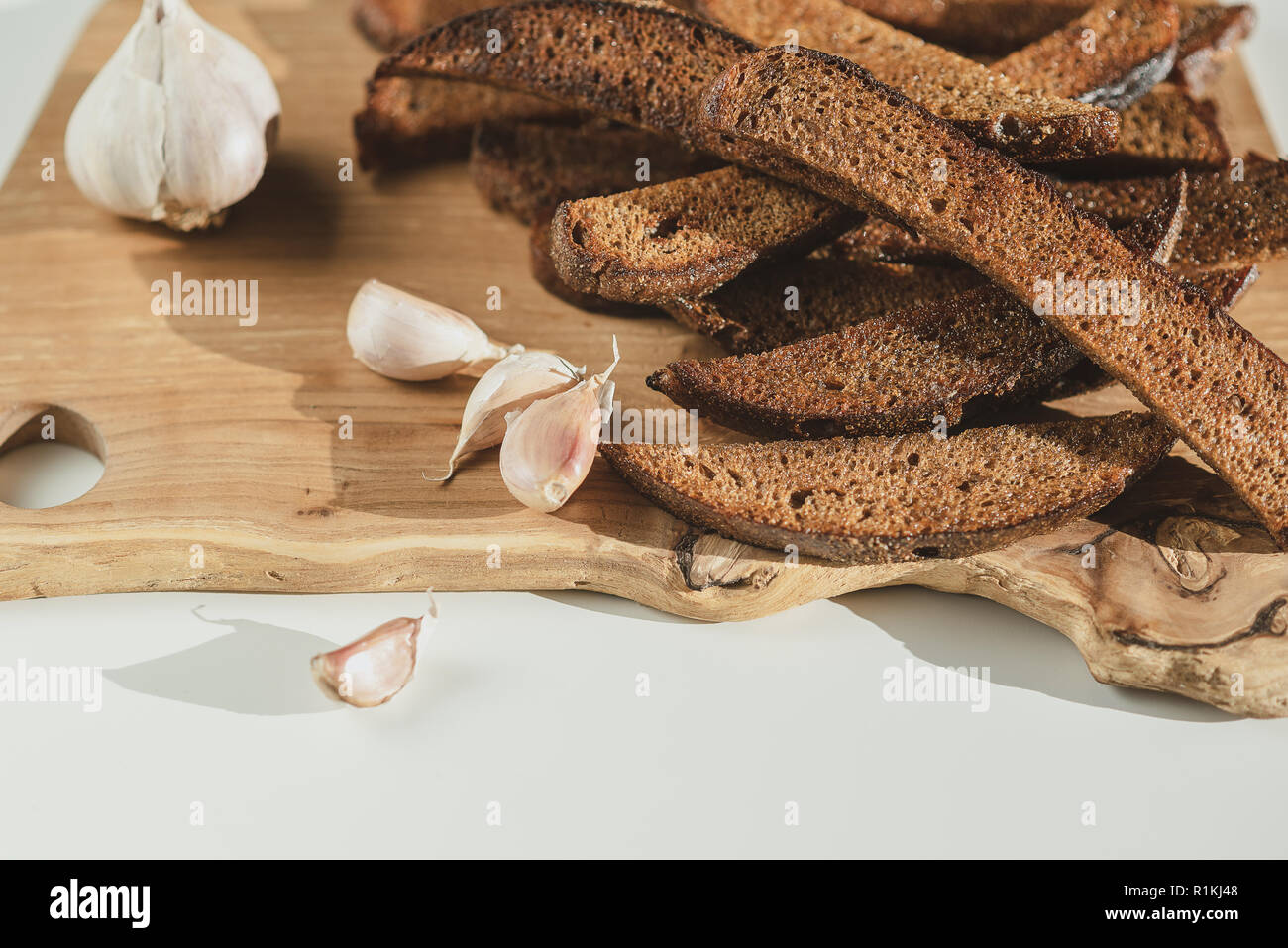 Dark rye bread hi-res stock photography and images - Alamy