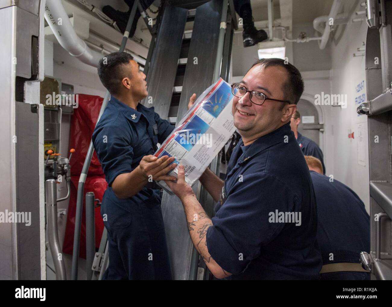 U.S. 5TH FLEET AREA OF OPERATIONS (Oct. 17, 2018) Master Chief Fire ...