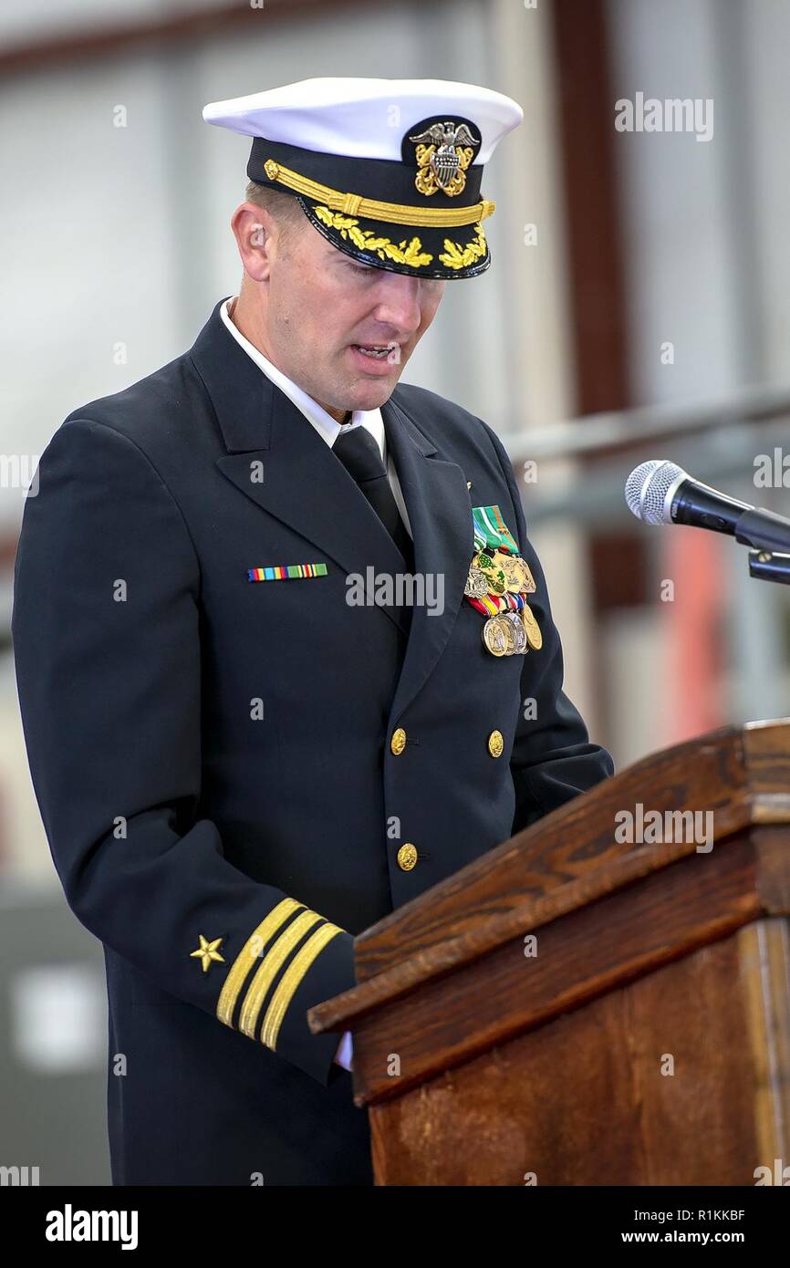 Commanding Officer of Air Test and Evaluation Squadron (UX) 24, Cdr ...