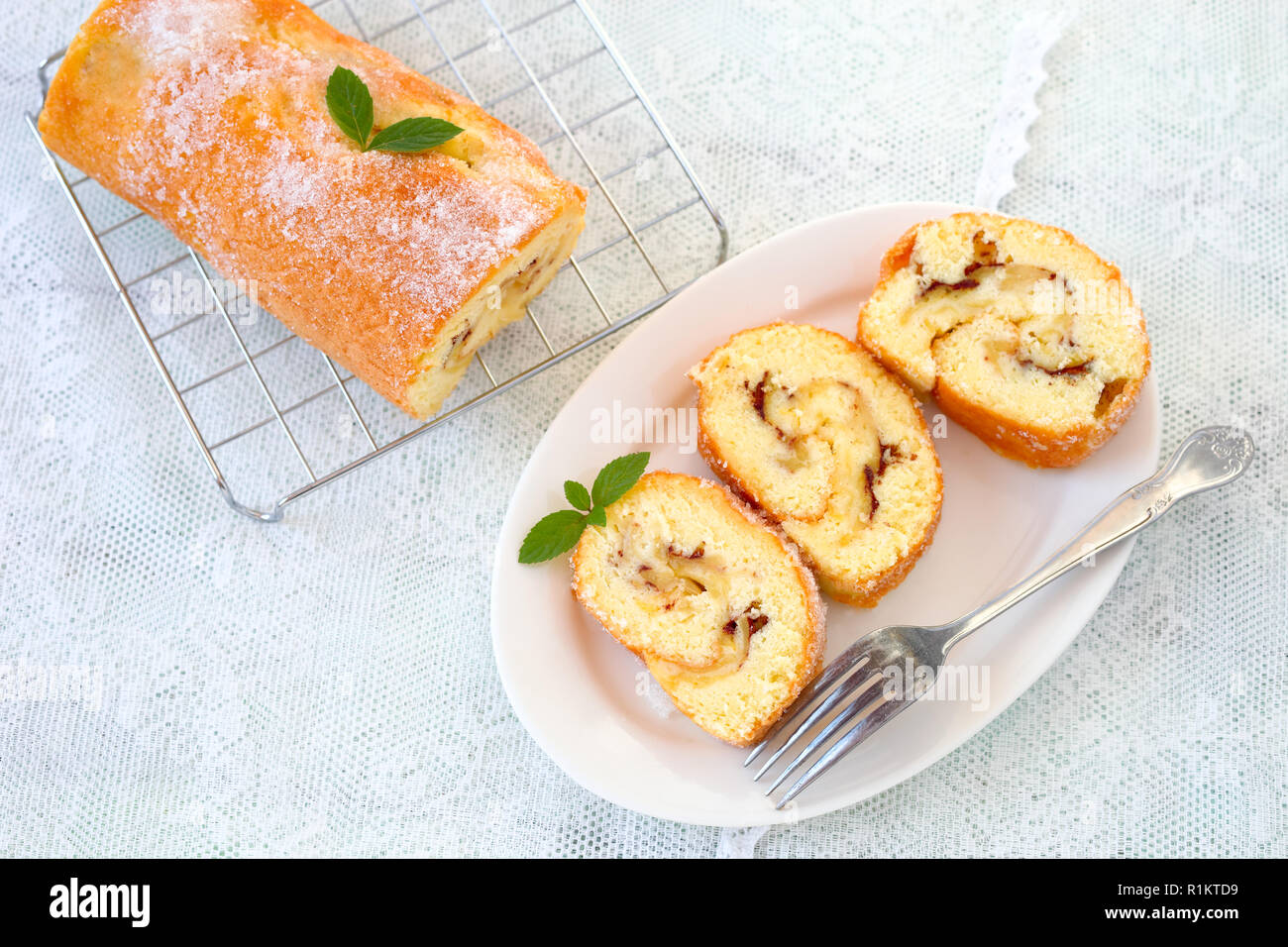 Cinnamon filled roll hi-res stock photography and images - Alamy