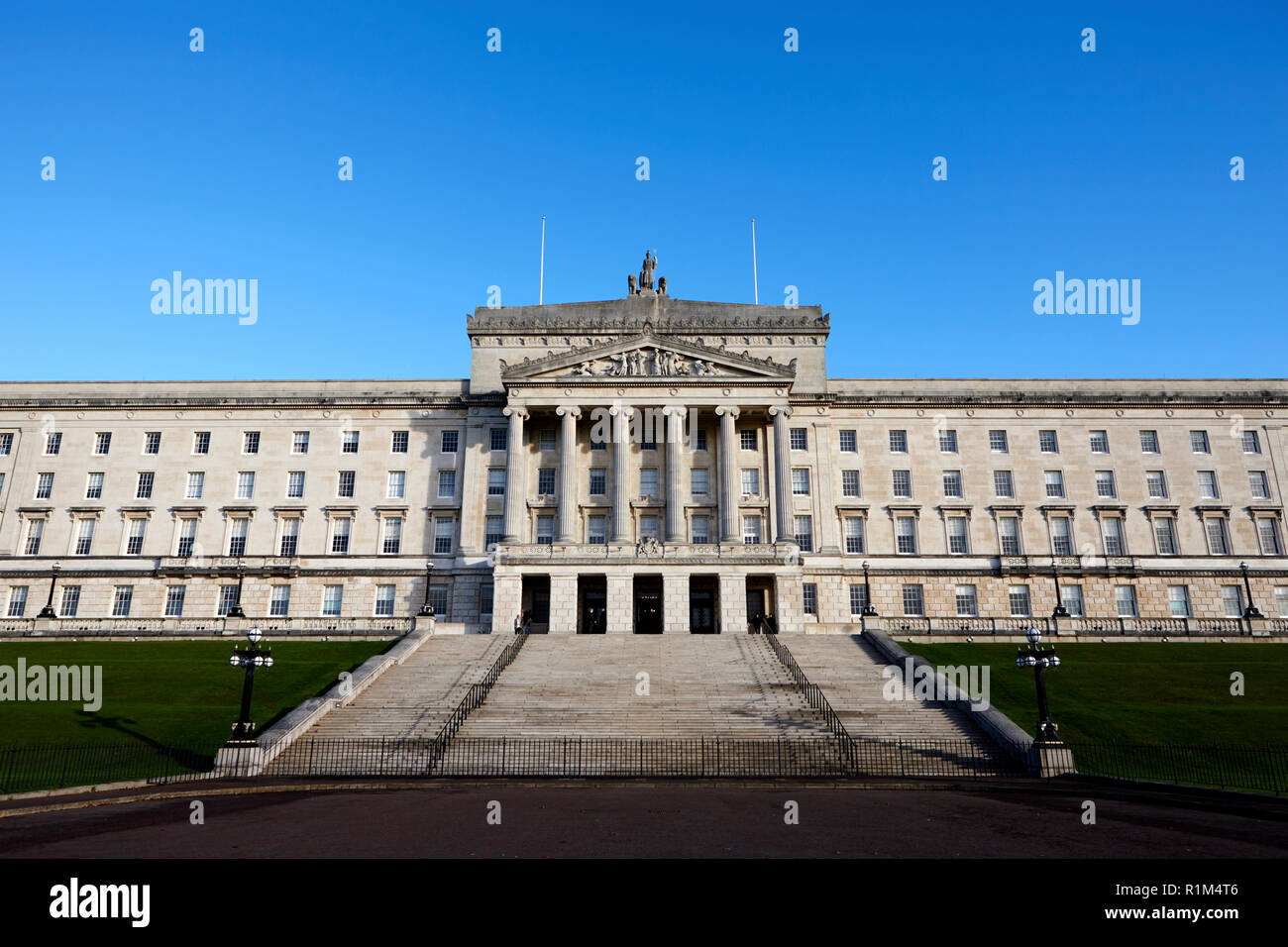 Stormont building hi-res stock photography and images - Alamy