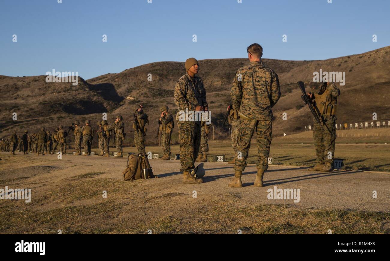 Rifle qual hi-res stock photography and images - Alamy