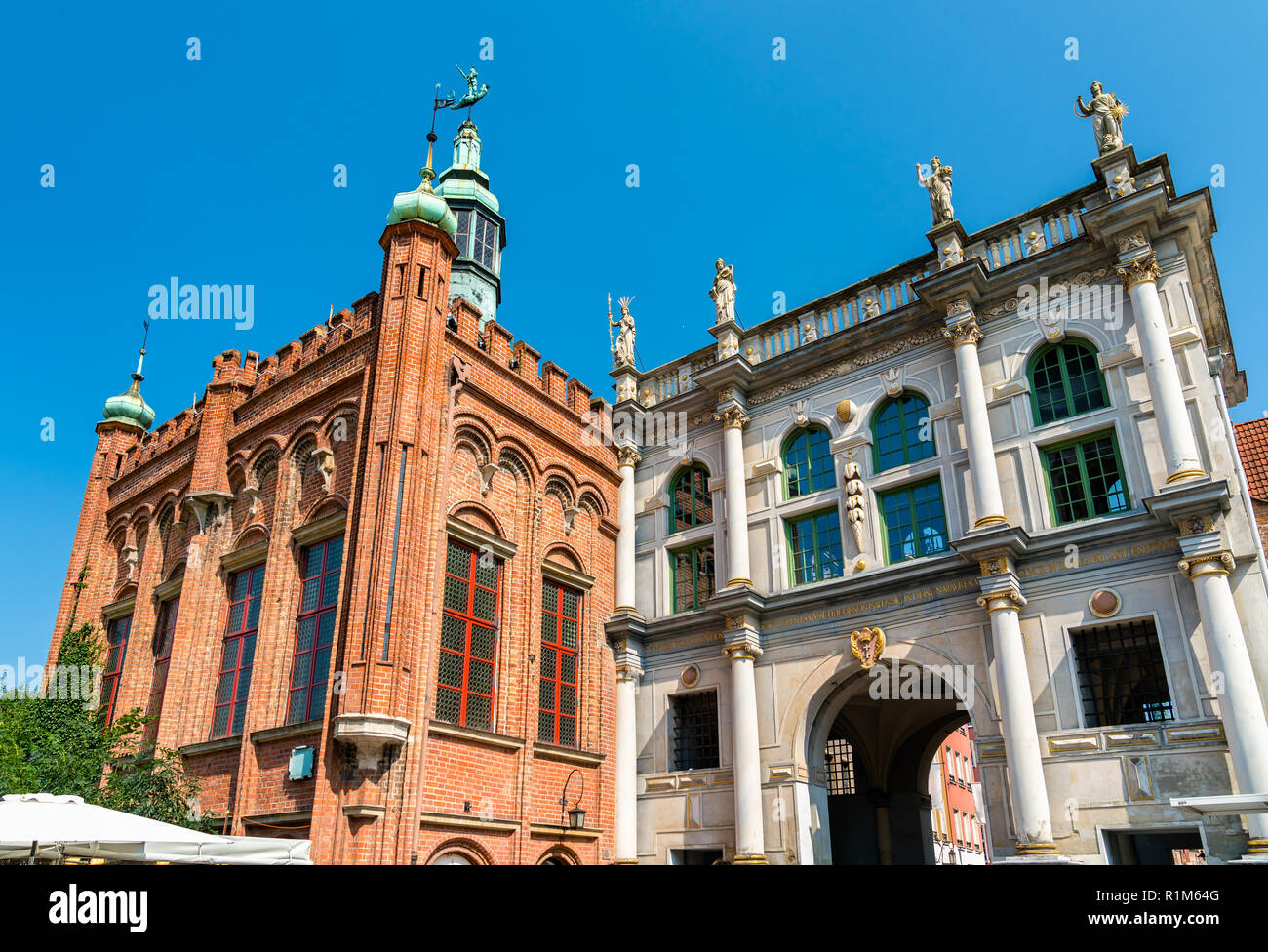 Golden house danzig hi-res stock photography and images - Alamy