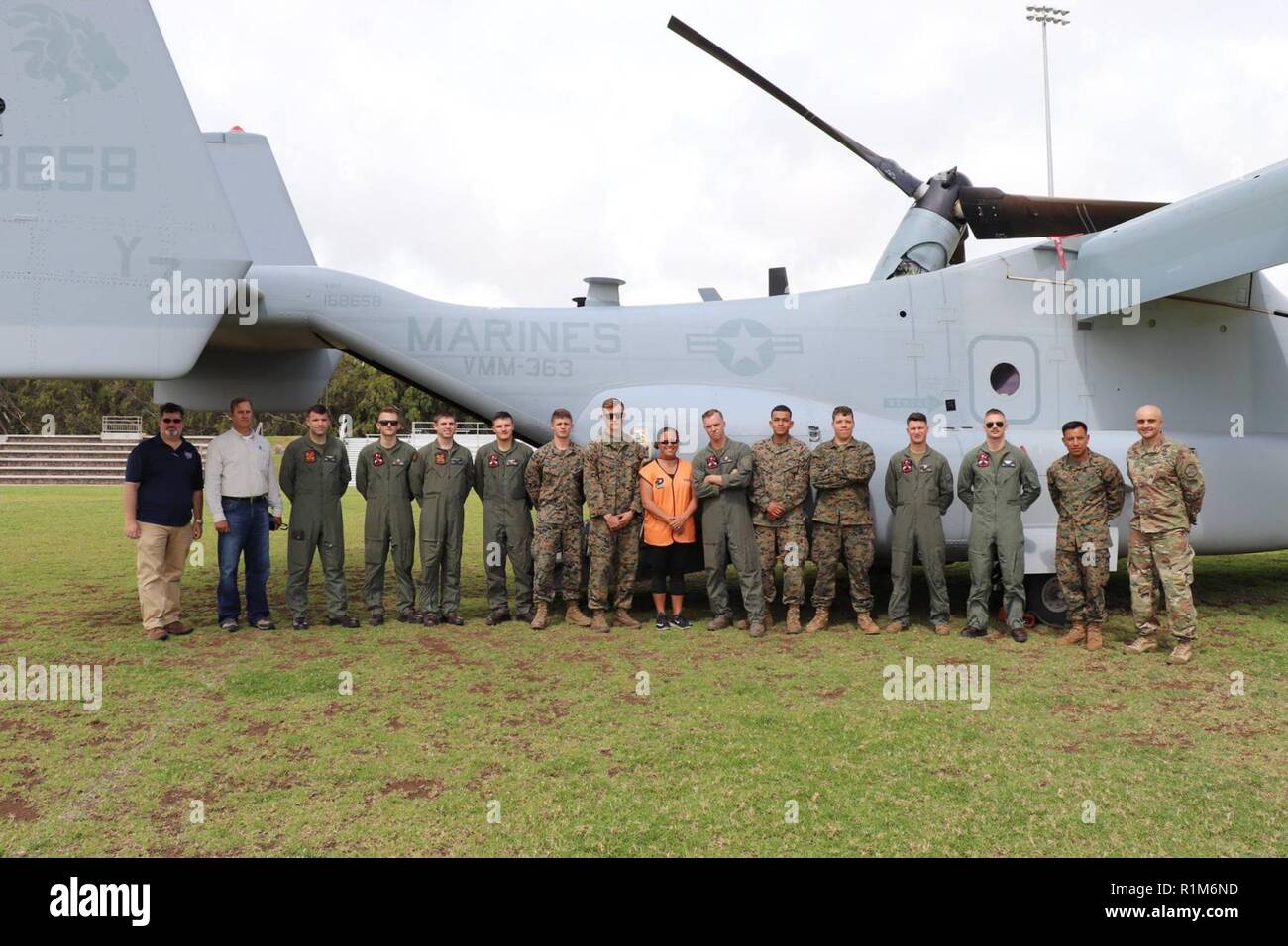 U.S. Army Garrison Pohakuloa leadership and U.S. Marines with the ...