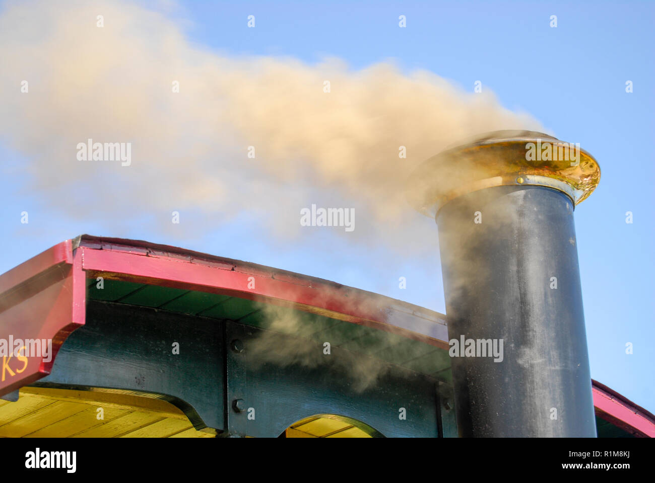 Image of old steam traction engine hi-res stock photography and images ...