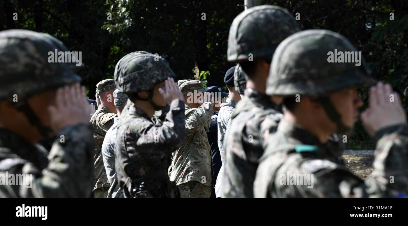 51st military police hi-res stock photography and images - Alamy