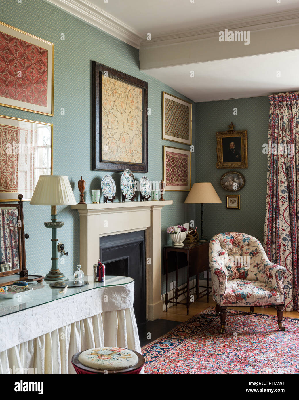 Edwardian Bedroom High Resolution Stock Photography and Images - Alamy
