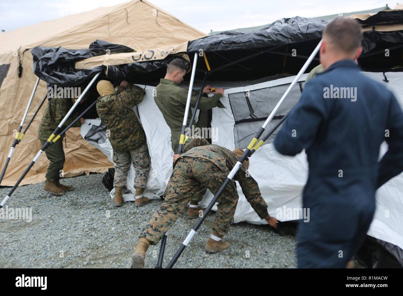 Marine wing support squadron 272 hi-res stock photography and images ...