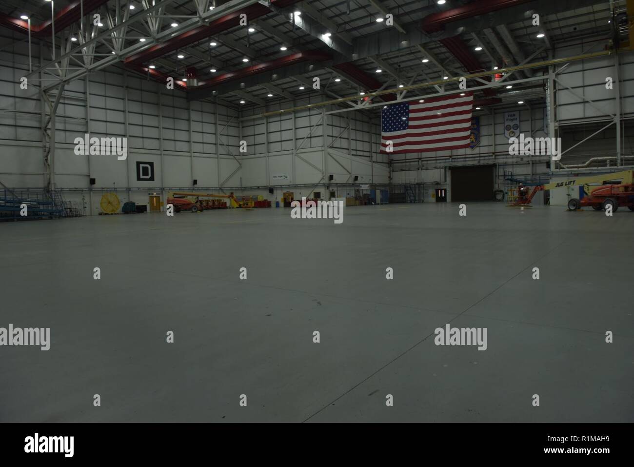 U.S. Air Force aircraft hangar in building 814 at RAF Mildenhall ...