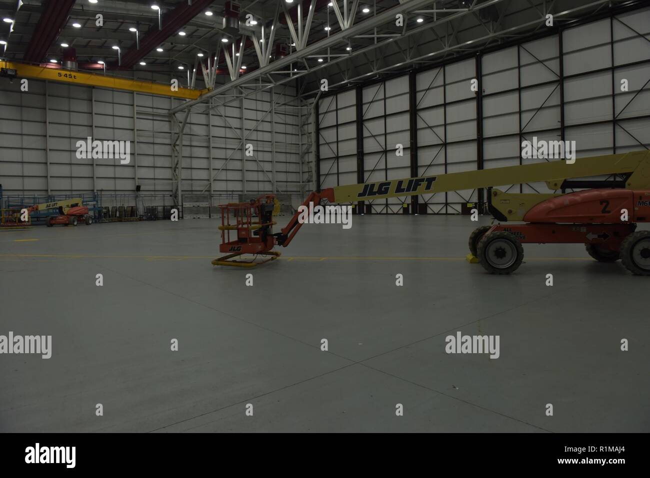 U.S. Air Force aircraft hangar in building 814 at RAF Mildenhall ...