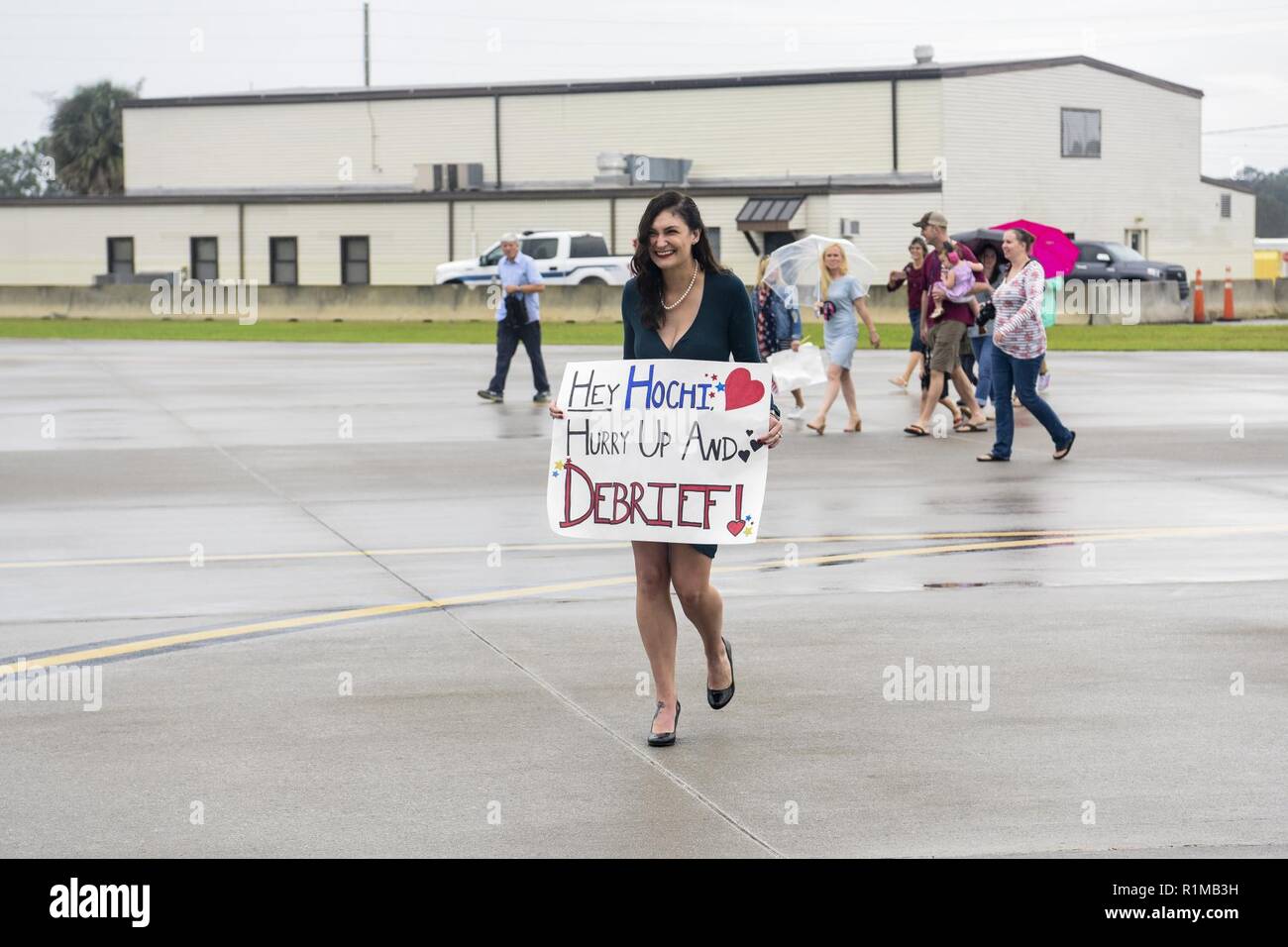 Family and friends greet U.S. Air Force fighter pilots, assigned to the ...