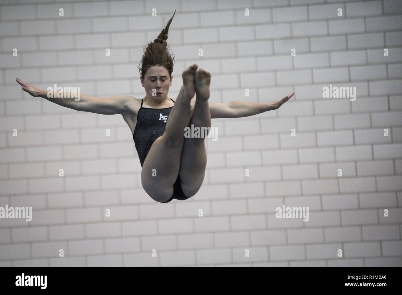 U.S. AIR FORCE ACADEMY, Colo. -- Air Force Falcons diver Emily Munn ...