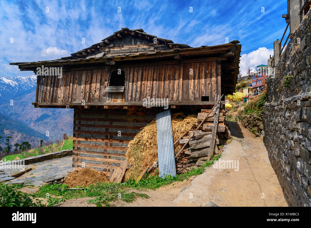 Traditional Bhutan Architecture High Resolution Stock Photography and ...