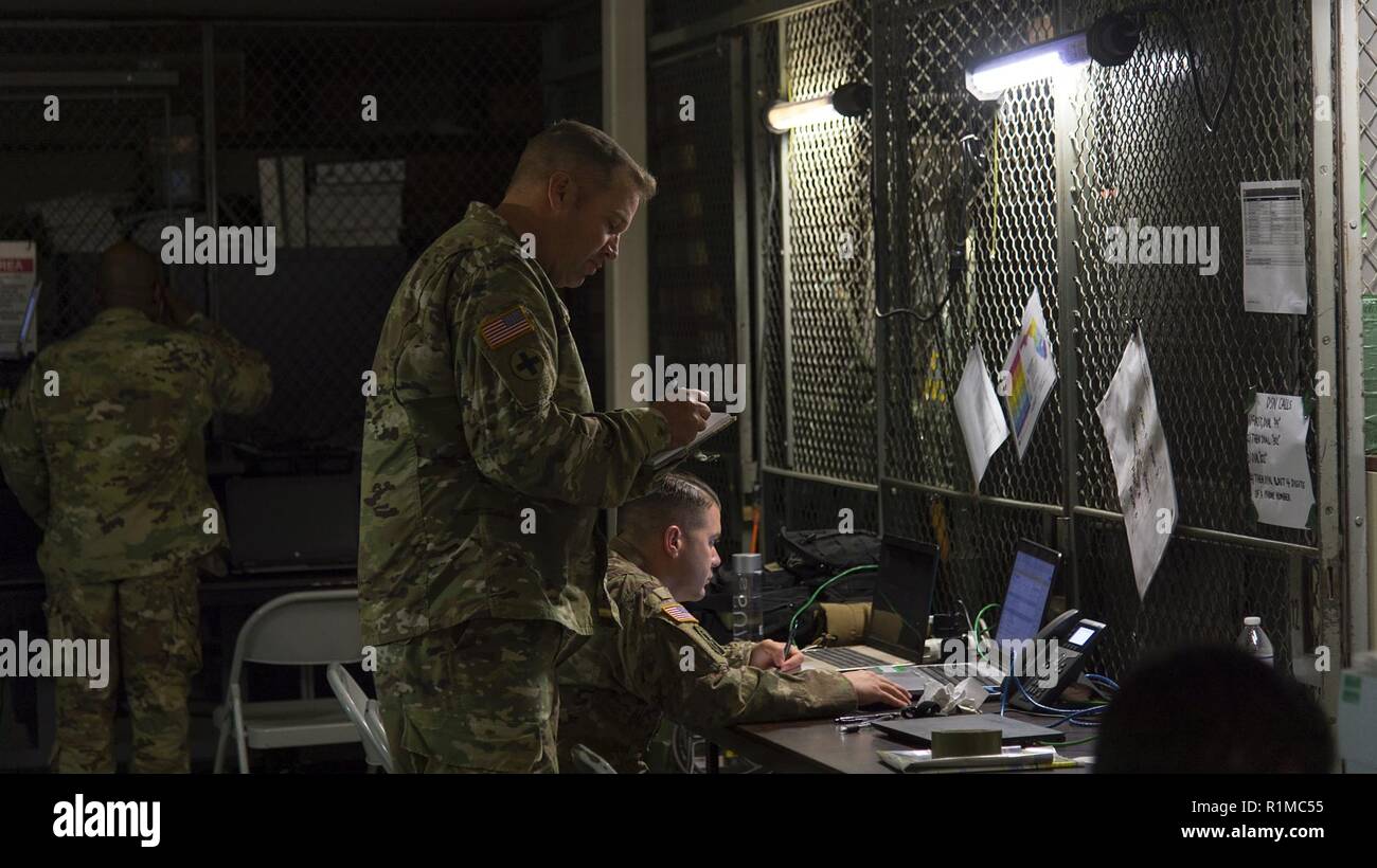 U.S. Army National Guard Soldiers coordinate response teams at the ...