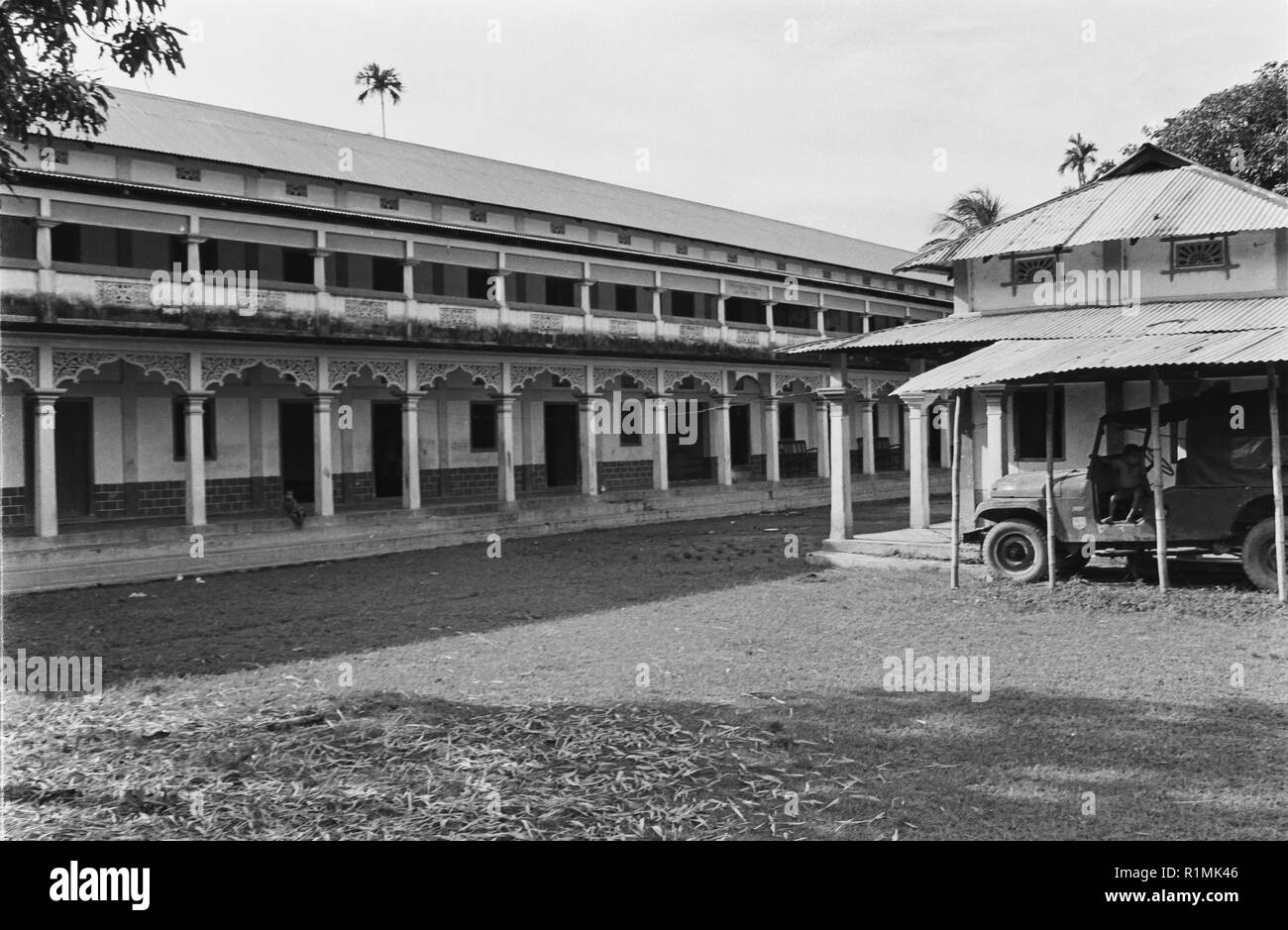 Morpur Bazaar, large house mostly empty as family all abroad. Sylhet ...