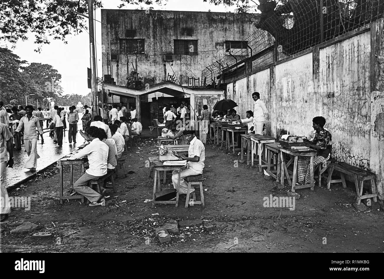 Typists hi-res stock photography and images - Alamy