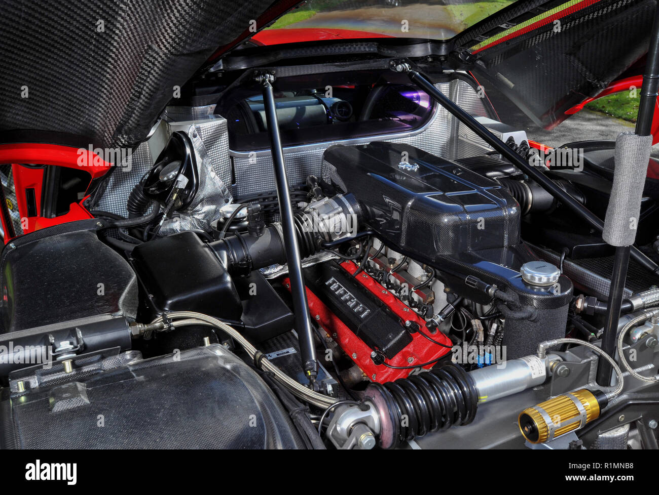 Ferrari enzo engine hi-res stock photography and images - Alamy