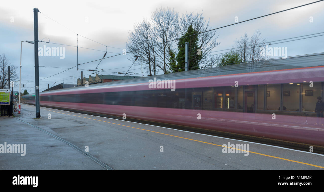 Platfom hi-res stock photography and images - Alamy