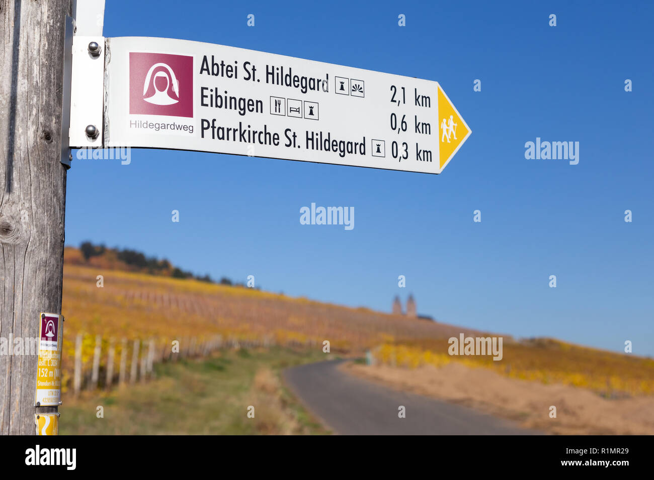Hiking sign (Hildegardweg) heading to Eibingen Abbey (German: Abtei St ...