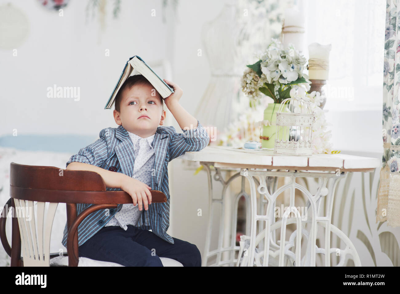 Bored kid school hi-res stock photography and images - Alamy