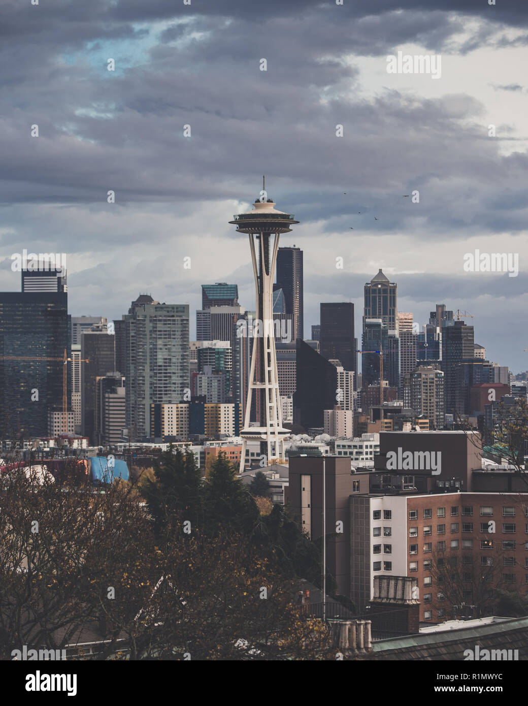 Seattle hiking waterfall hi-res stock photography and images - Alamy