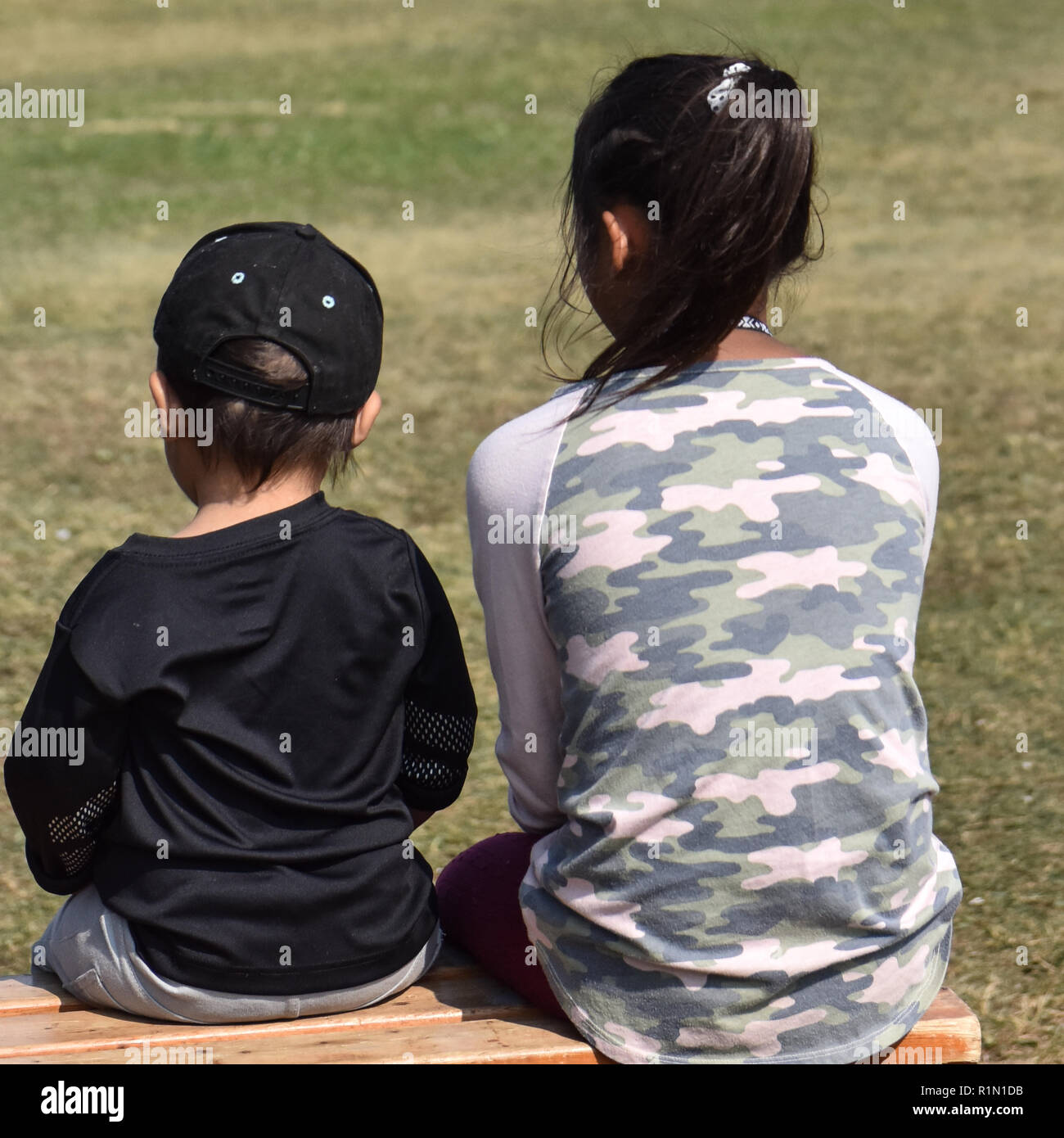 Canadian aboriginal children hi-res stock photography and images - Alamy
