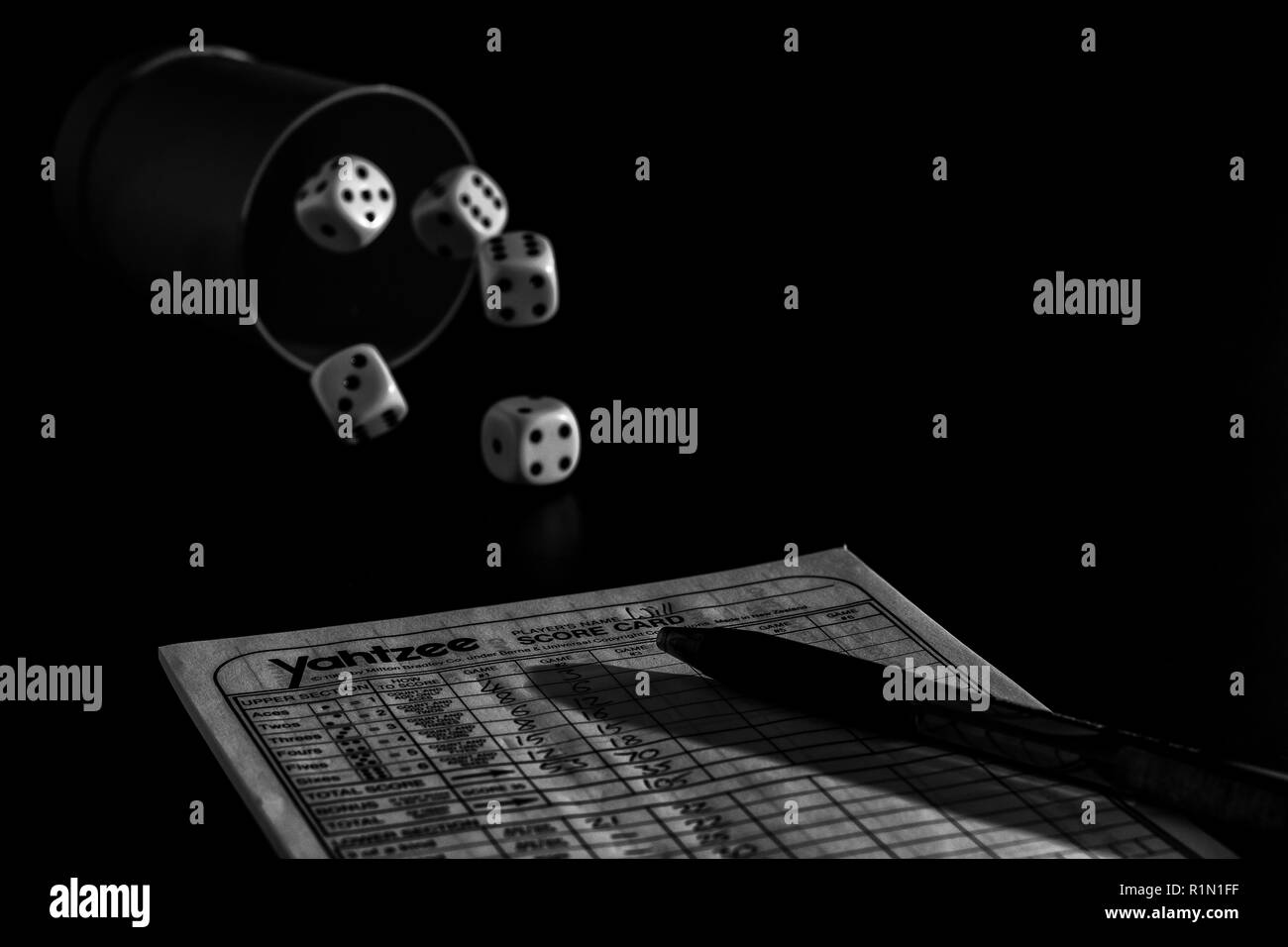 Yahtzee board game hi-res stock photography and images - Alamy