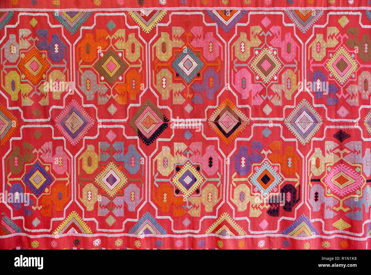 Peruvian design pattern hi-res stock photography and images - Alamy