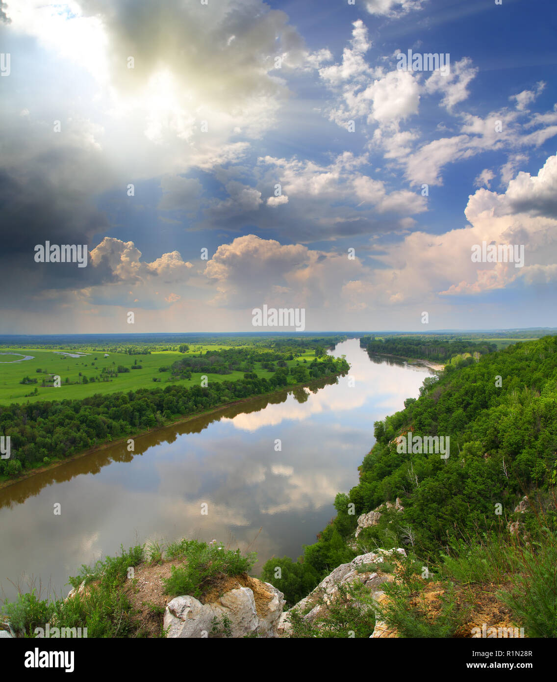 Cloudy sky river water rain clouds hi-res stock photography and images ...