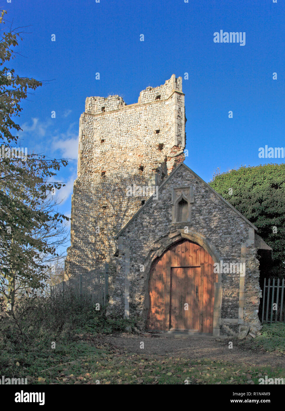 Norfolk ruins church tower england hi-res stock photography and images ...