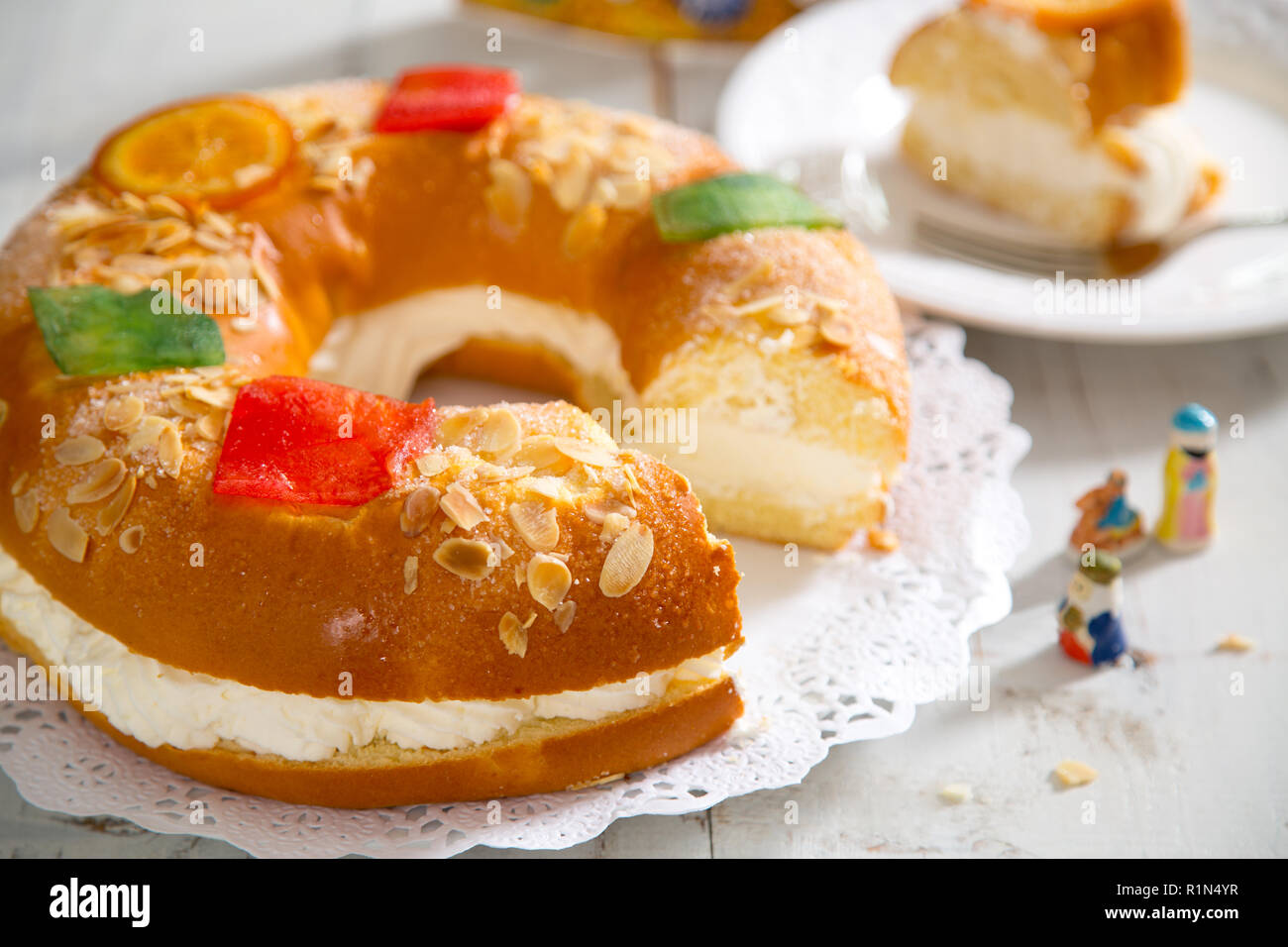 "Roscon de reyes" , Spanish typical dessert of Epiphany, with cream ...