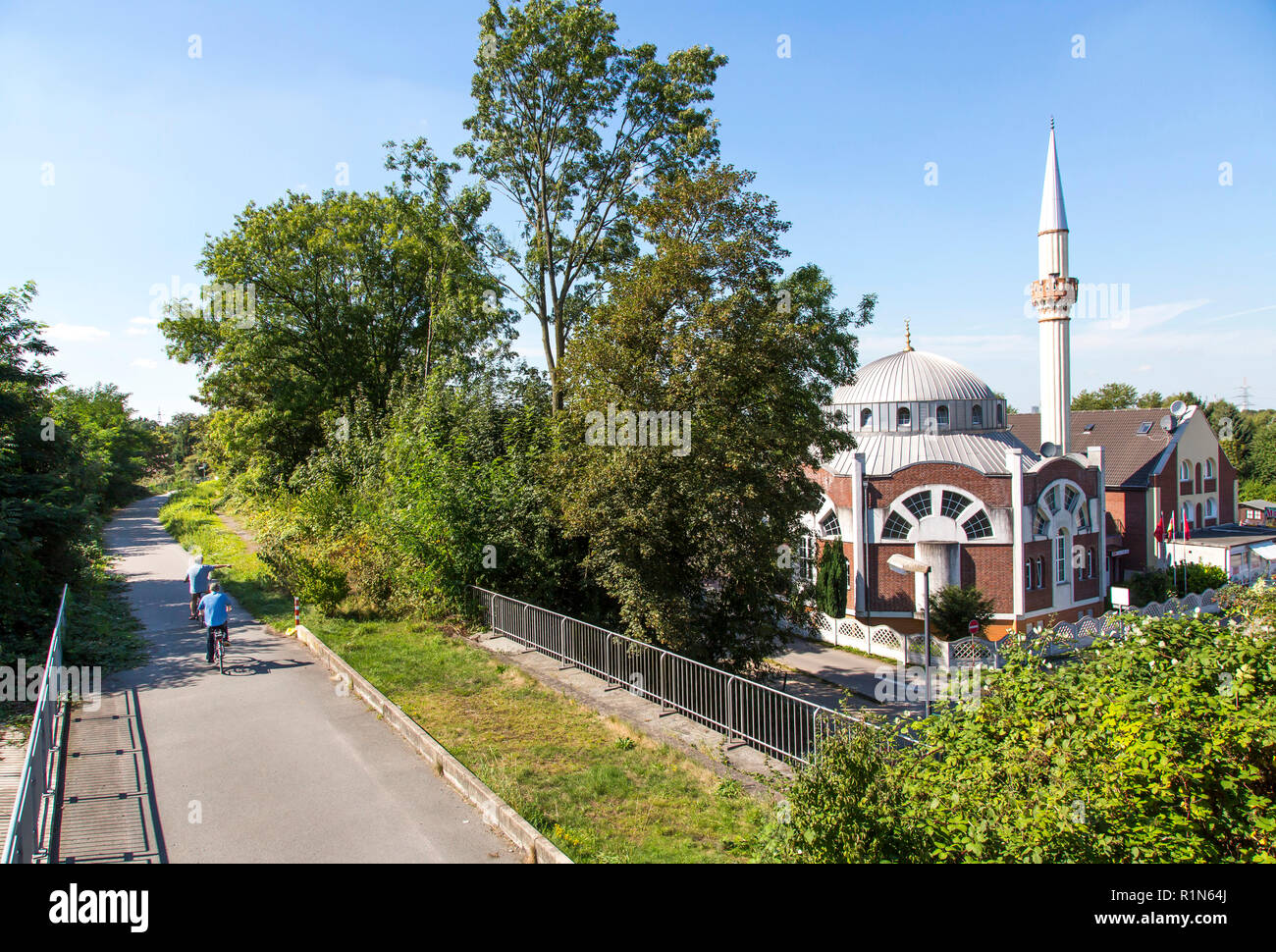 Cycle track in the north of Essen, Fatih Mosque, former railway line ...