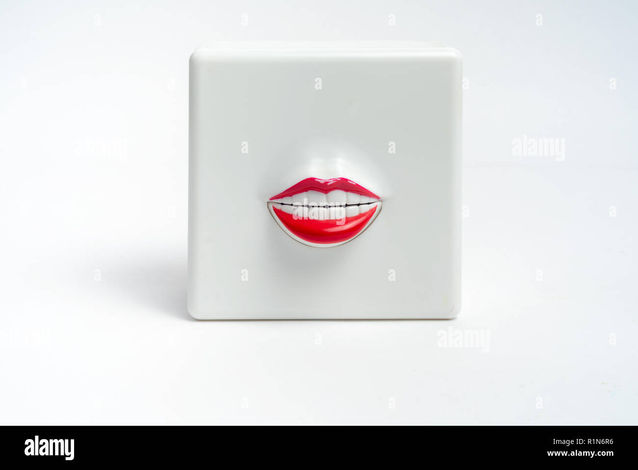 Radio Speaker with mouth lips and teeth Stock Photo - Alamy