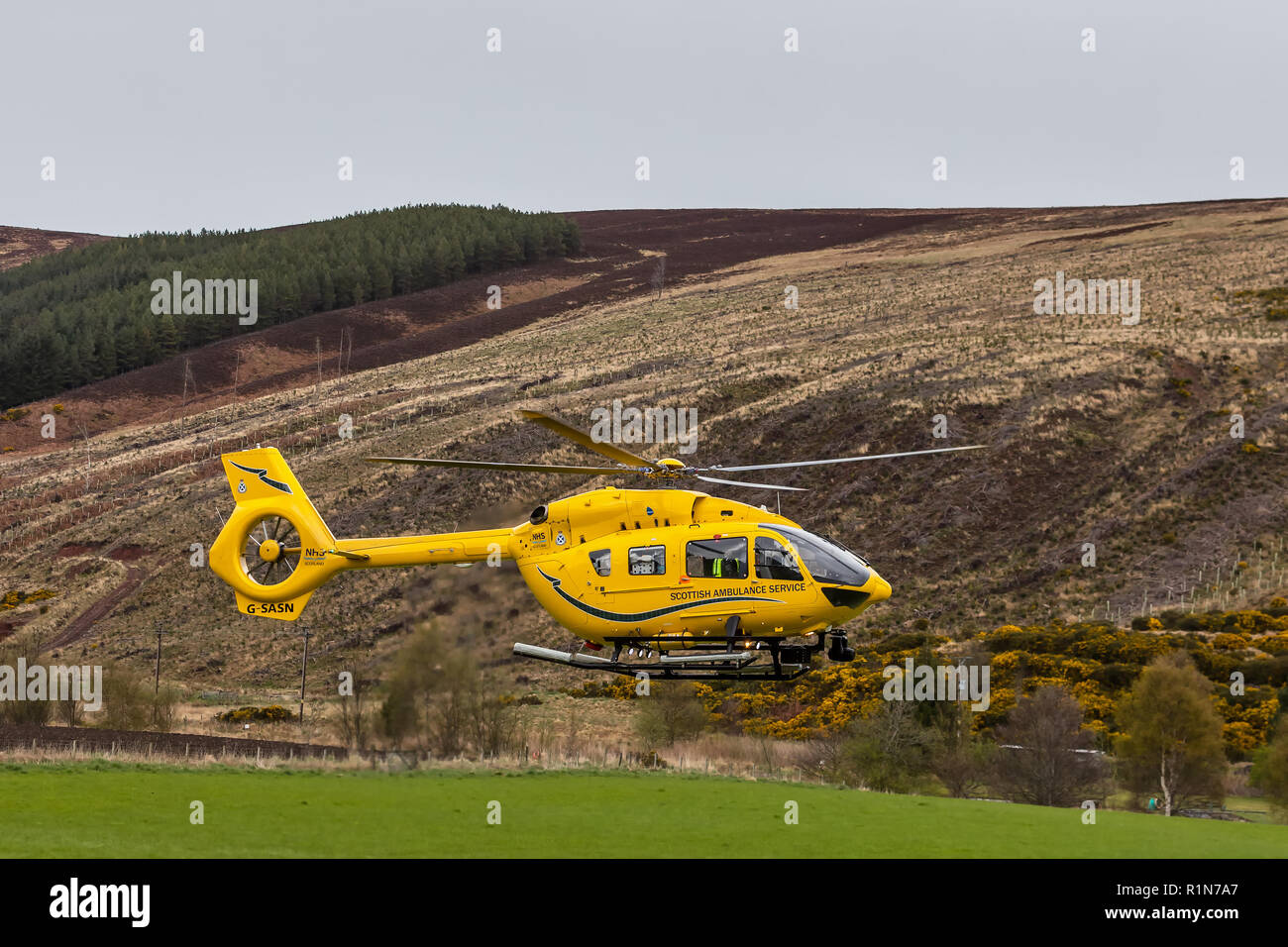 Scottish air ambulance hi-res stock photography and images - Alamy