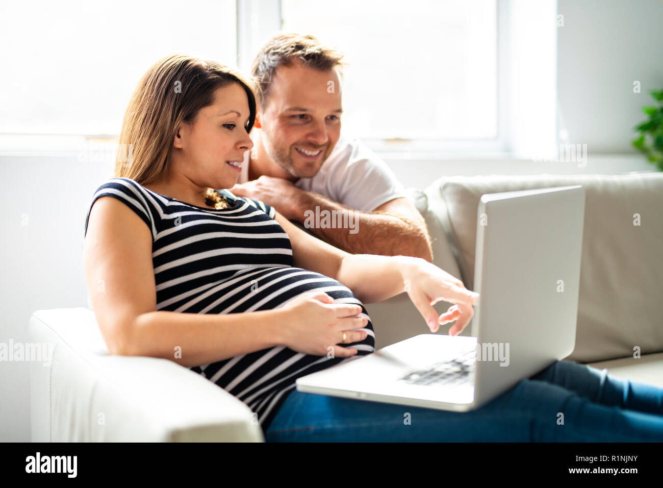 Buy a computer hi-res stock photography and images - Alamy