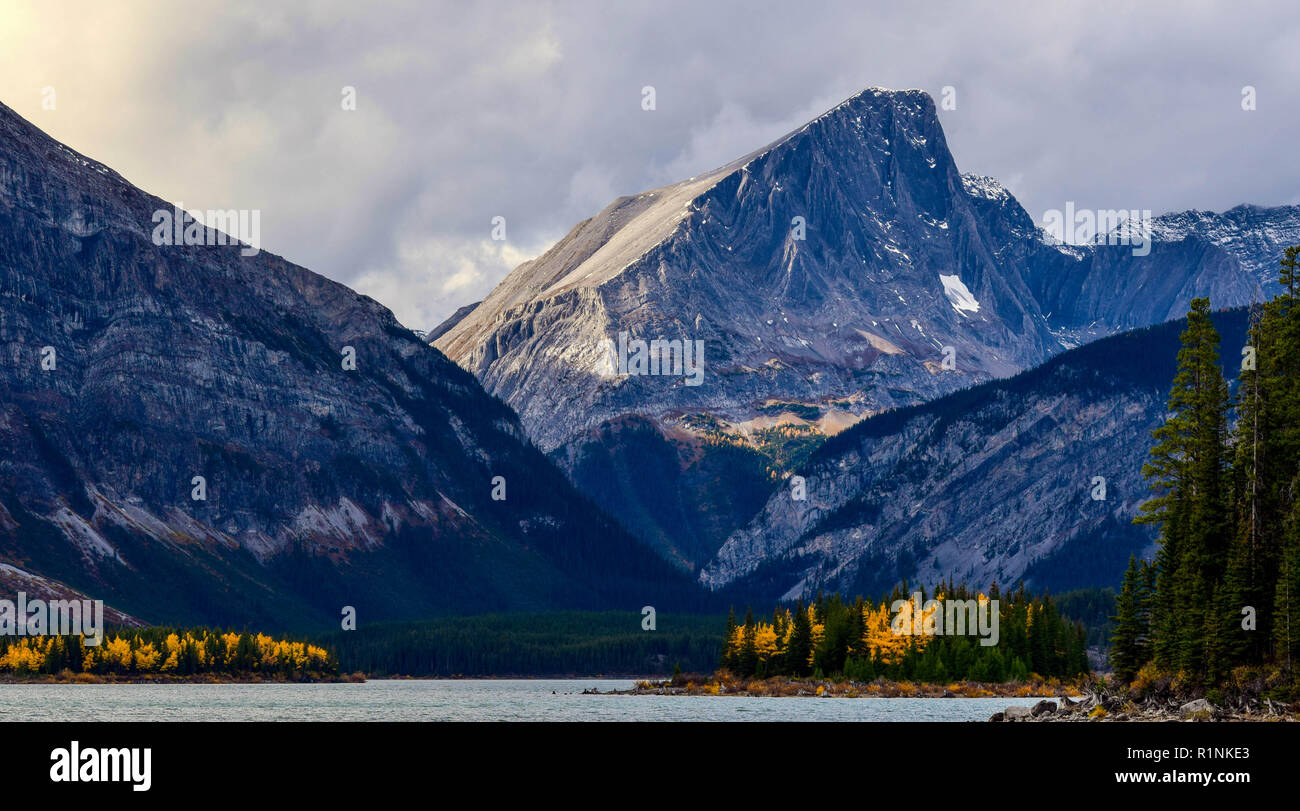 Alberta mountain scenes in the summer and fall Stock Photo - Alamy