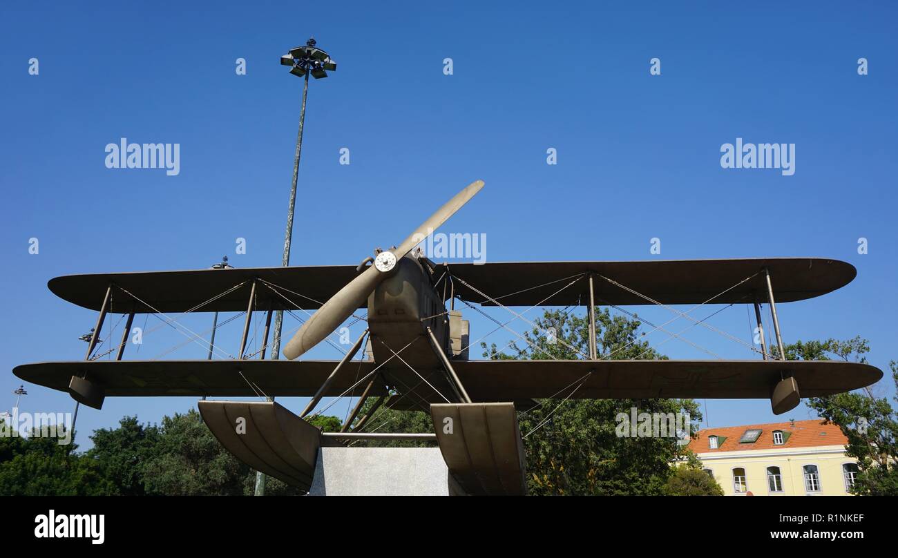 old airplane from the second world war in portugal Stock Photo - Alamy