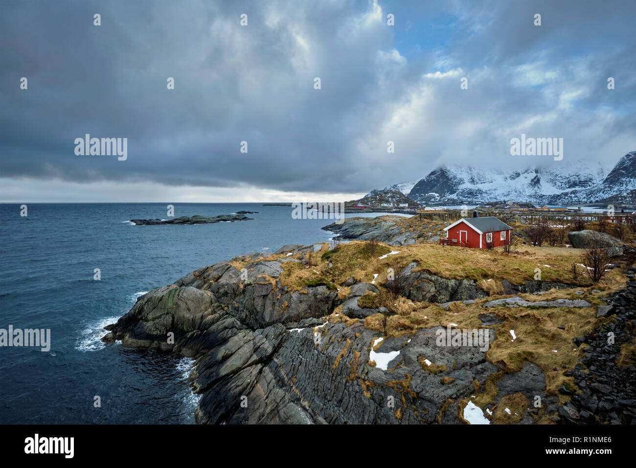 The rorbu house hi-res stock photography and images - Alamy