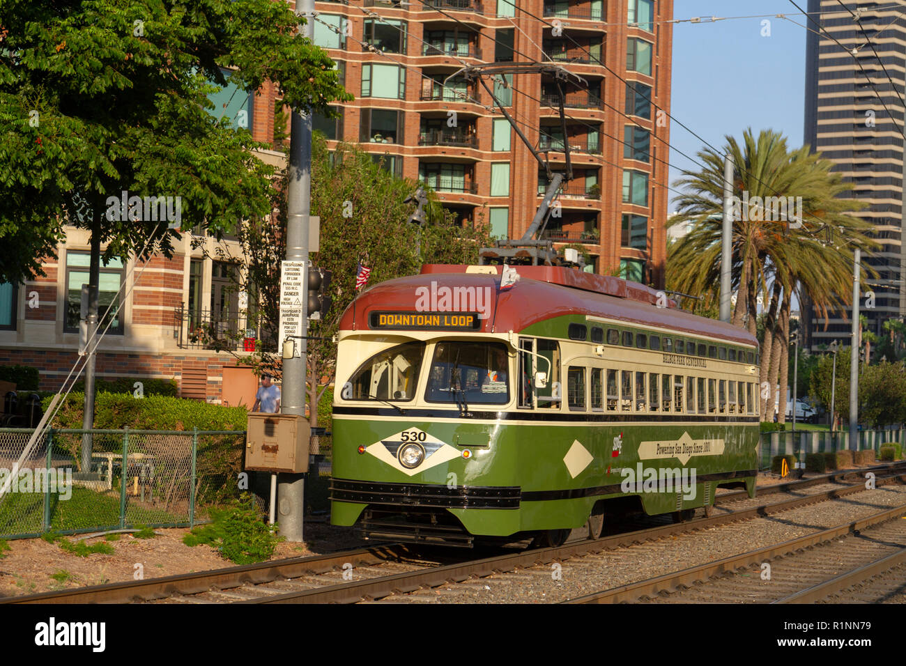 A Silver Line (SDG&E Silver Line) train in downtown San Diego ...