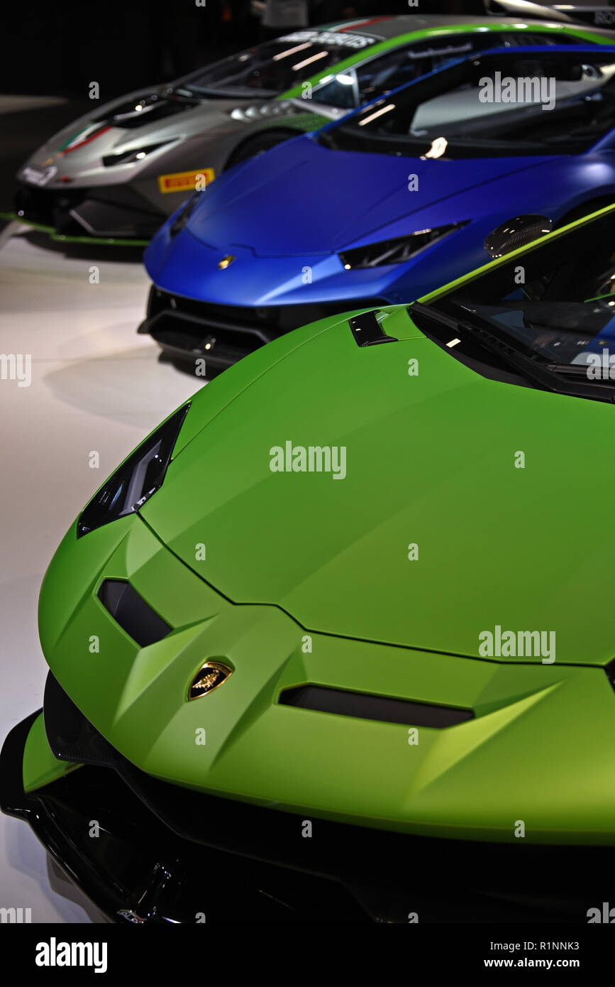 Lamborghini Adventador SVJ coupe, Mondial Paris Motor Show, Paris ...