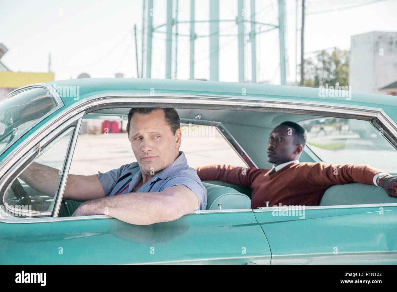 GREEN BOOK, from left: Viggo Mortensen, Mahershala Ali, 2018. Patti Perret/ © Universal ...