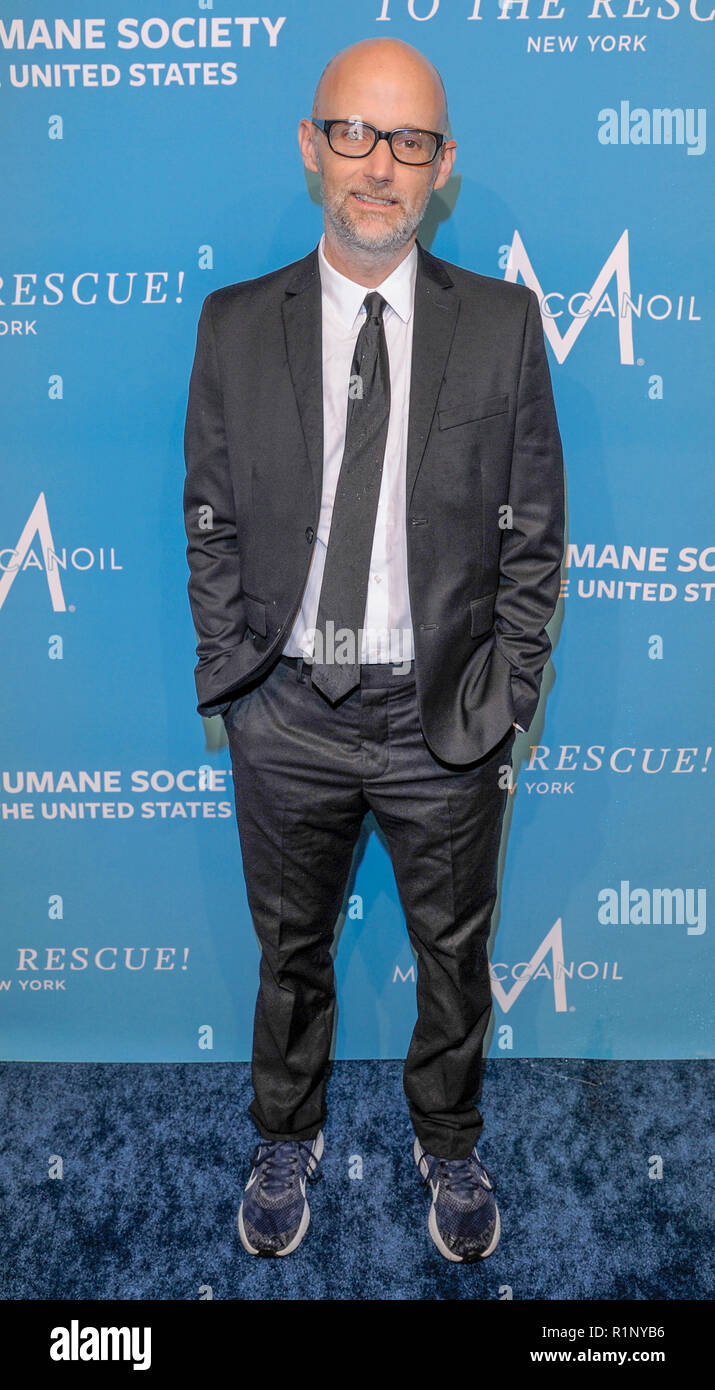 Rescue gala hi-res stock photography and images - Alamy